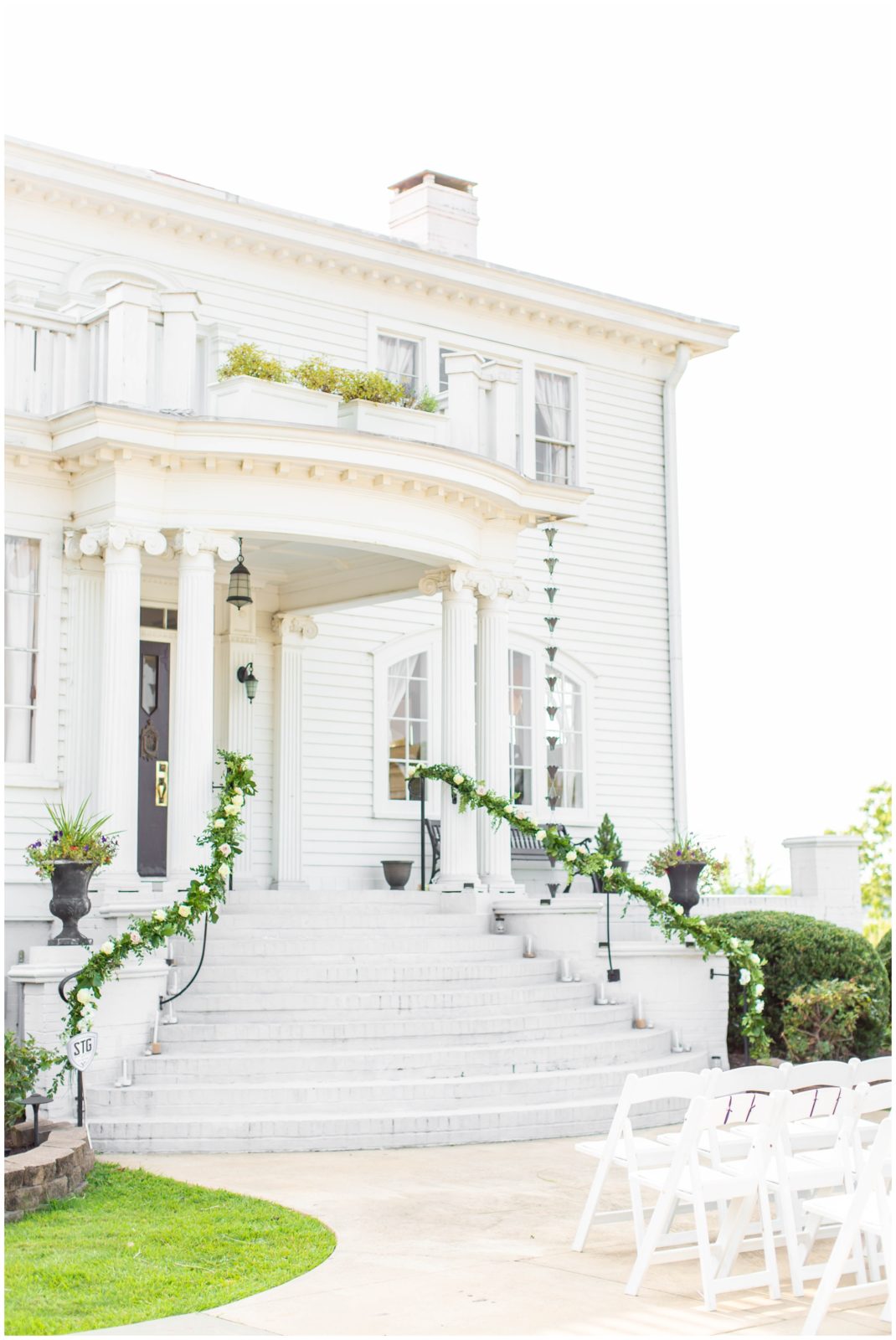 Intimate Summer Wedding at The Obici House | Hope Taylor Photography