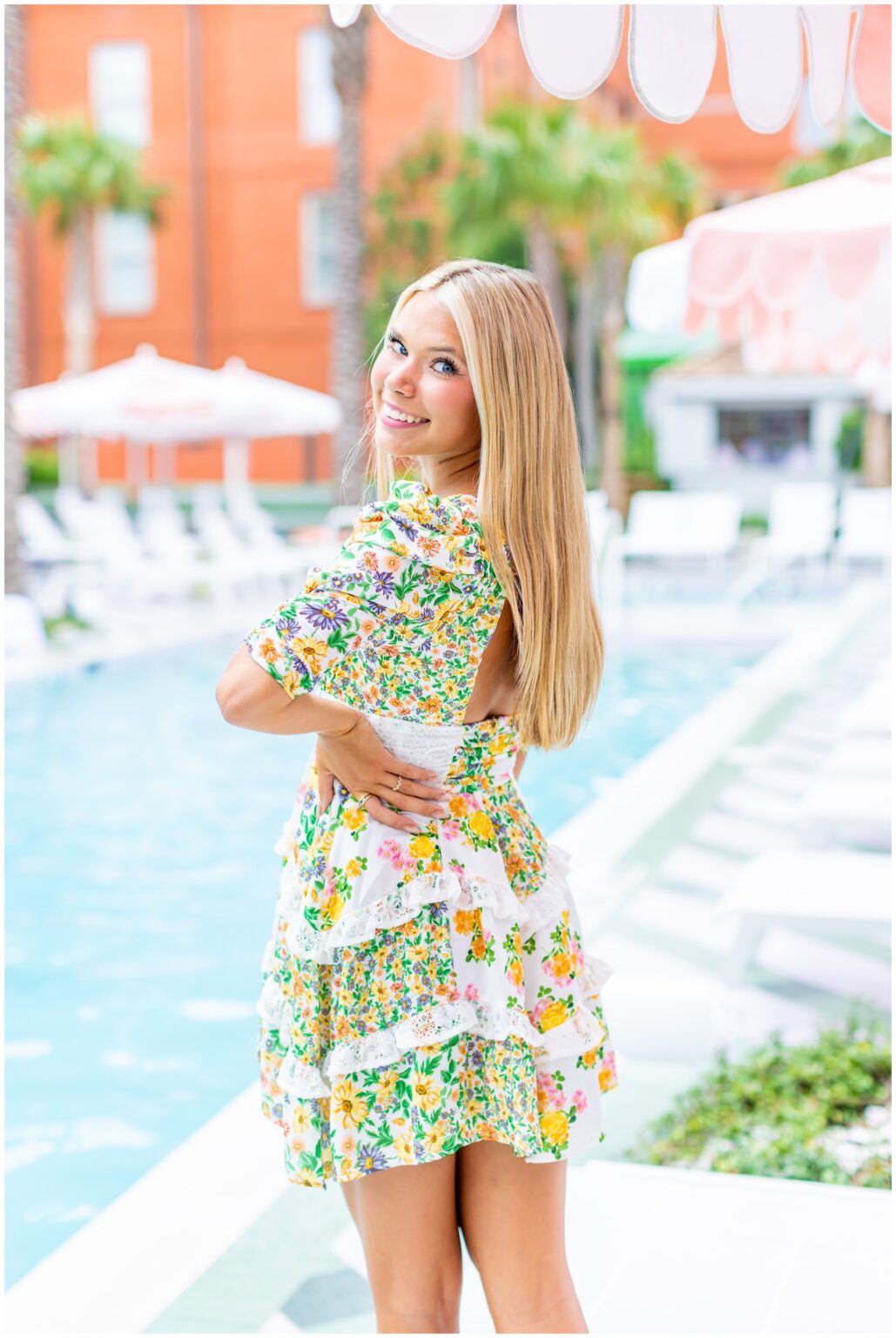 Hannah's Savannah Senior Portraits at Hotel Bardo | Hope Taylor Photography
